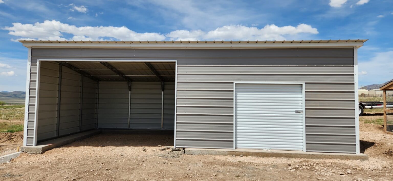15 x 30 x 9-6 – Lean-to With Tack Room – High Quality Carports